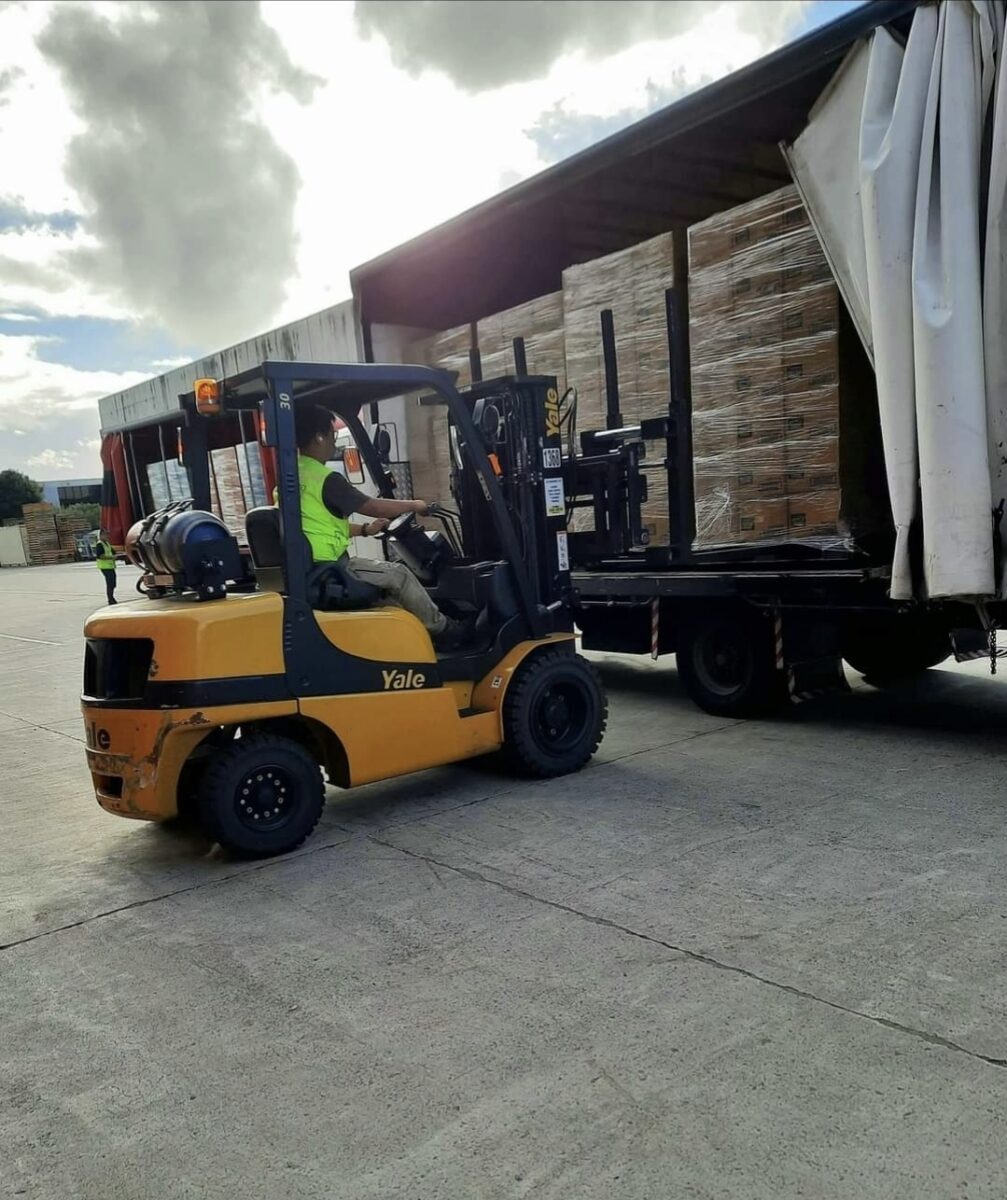 Home - Royal Freight